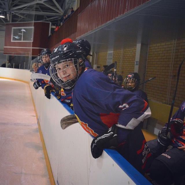 Maria Serova ~ 16-year old Atlant Voskresensk forward. – Musings of a ...